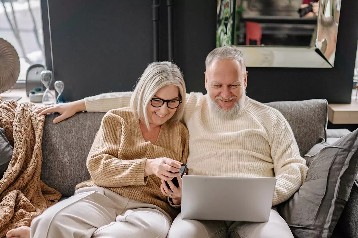 Land lease vs retirement villages: what is the best choice for you?